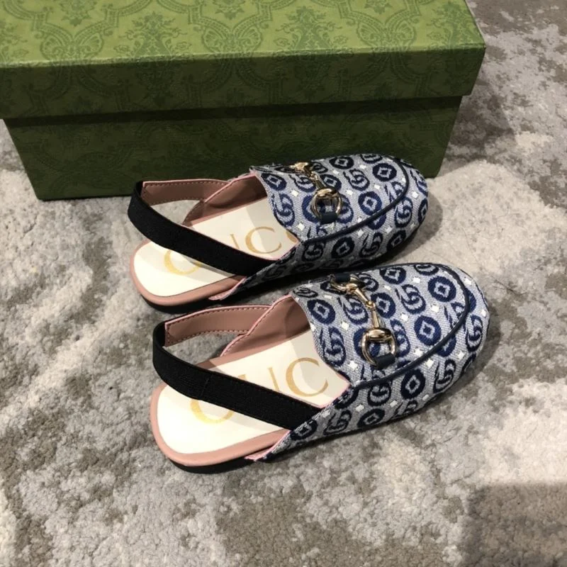 Accurate model GUCCI SHOES