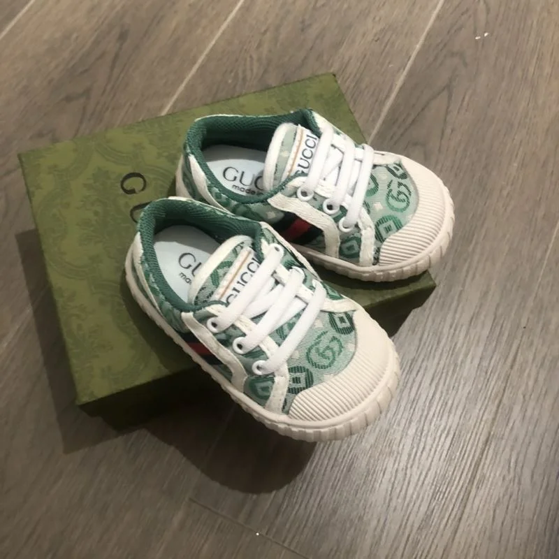 Indistinguishable GUCCI SHOES