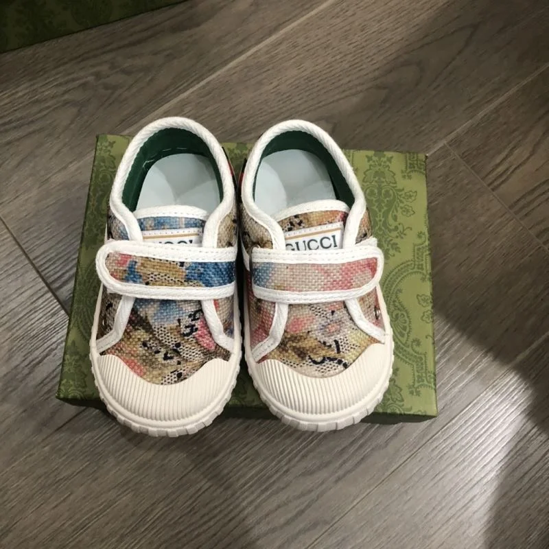 GUCCI SHOES
