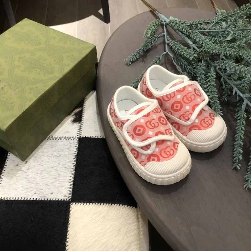 GUCCI SHOES