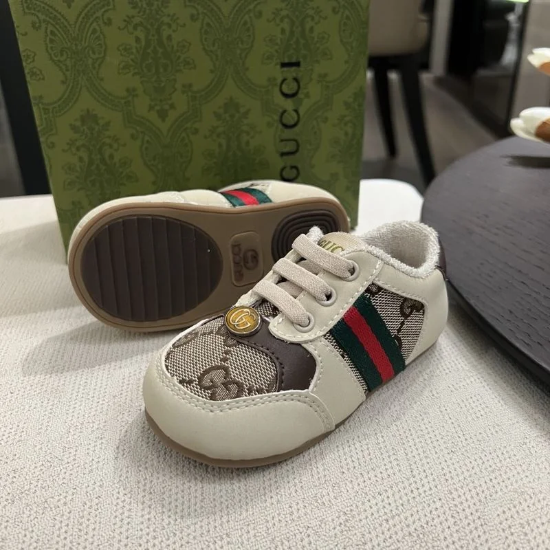Accurate model GUCCI SHOES