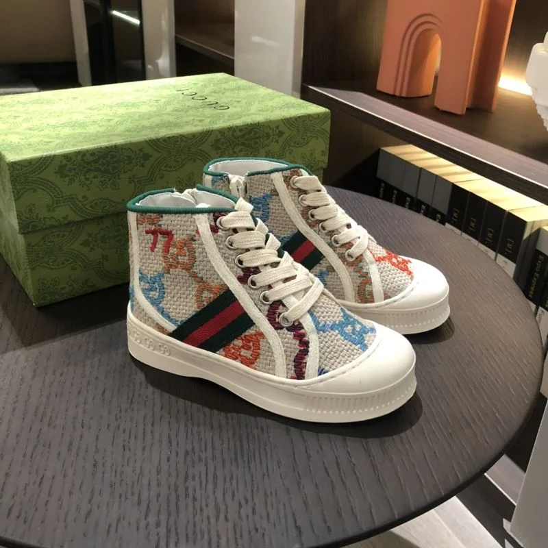 GUCCI SHOES