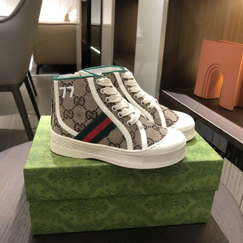 GUCCI SHOES