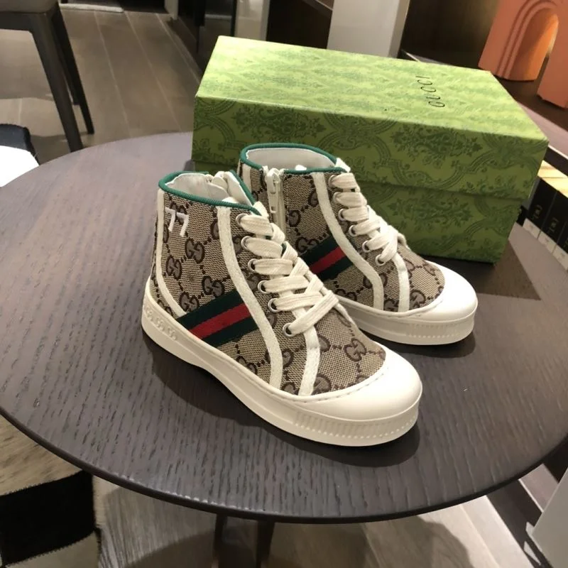 Indistinguishable GUCCI SHOES