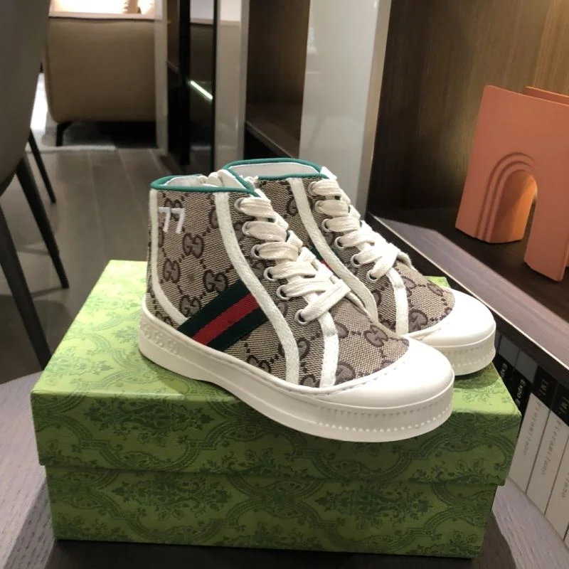 Indistinguishable GUCCI SHOES