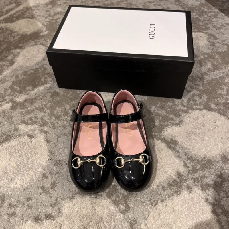 GUCCI SHOES