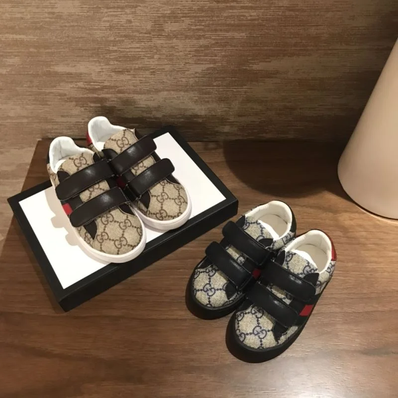Accurate model GUCCI SHOES