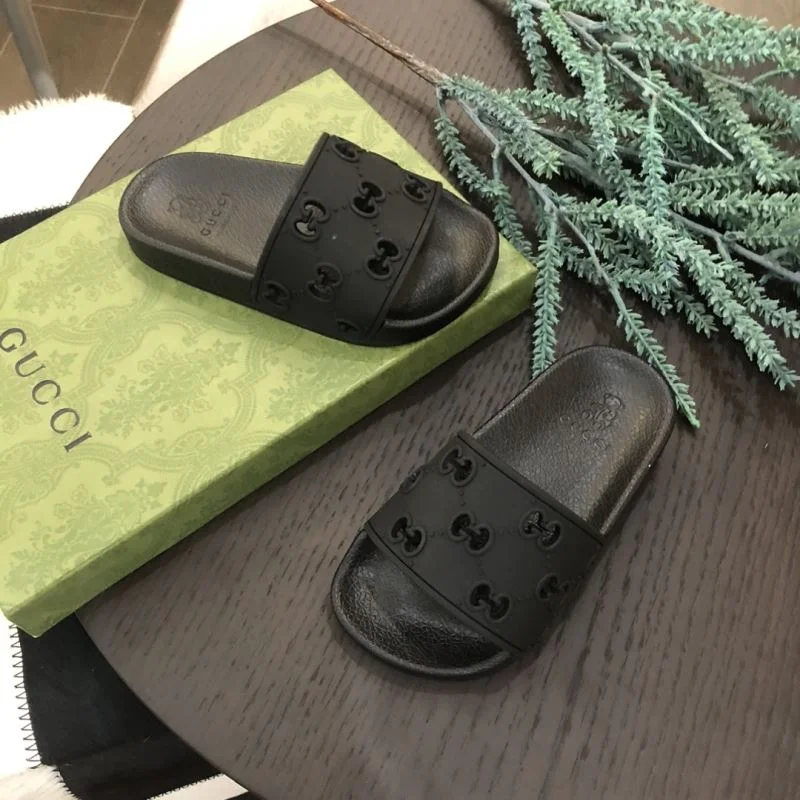 Reasonably priced GUCCI SHOES