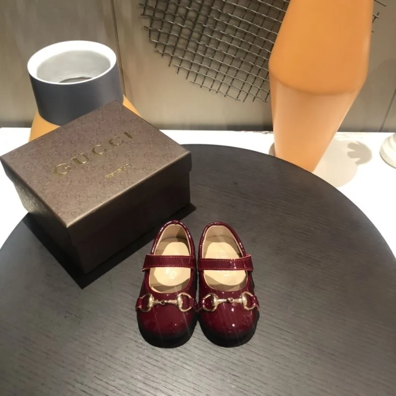 GUCCI SHOES