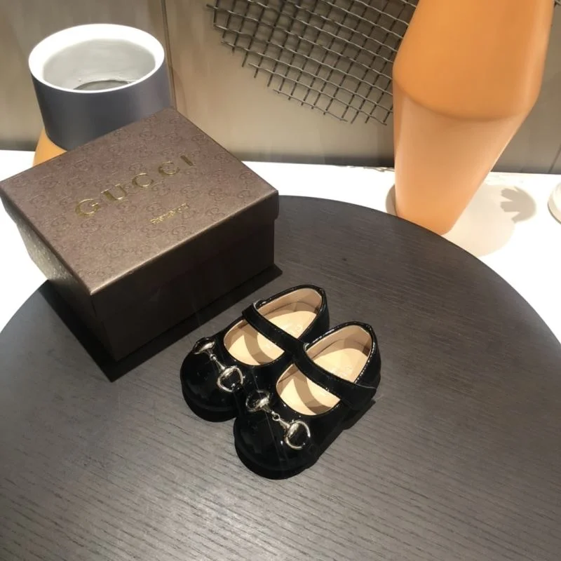 Brand-authenticated GUCCI SHOES