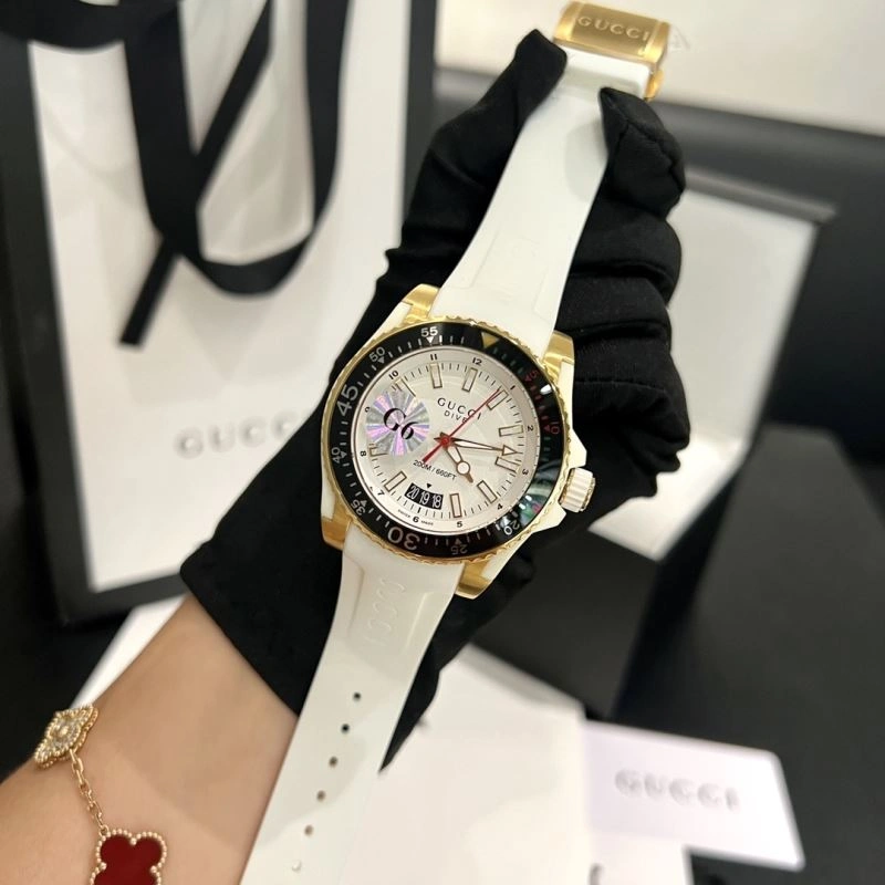 Inexpensive GUCCI Watches