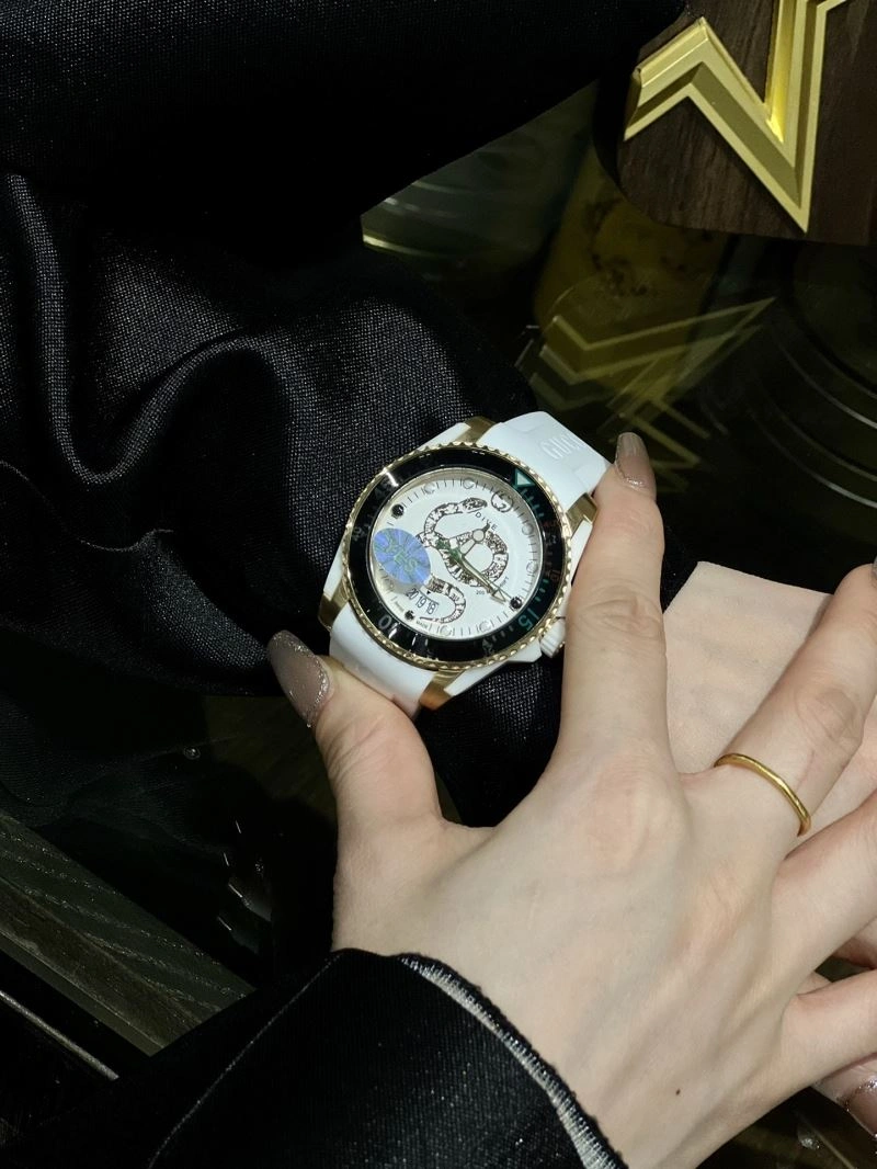 Inexpensive GUCCI Watches