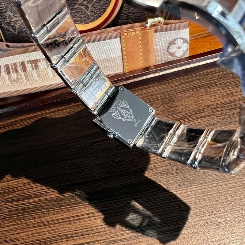 Reasonably priced GUCCI Watches