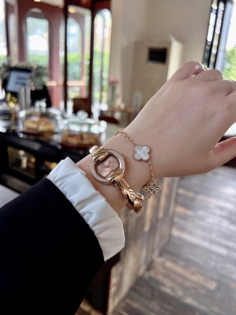 GUCCI Watches