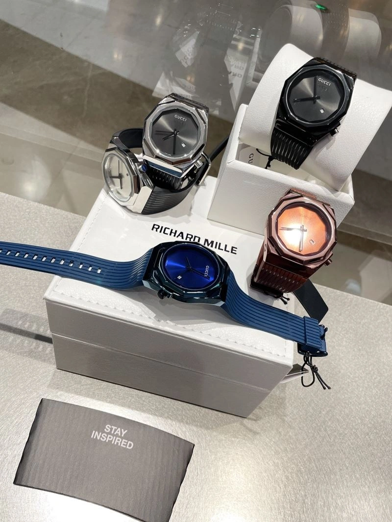 Top mirror GUCCI Watches