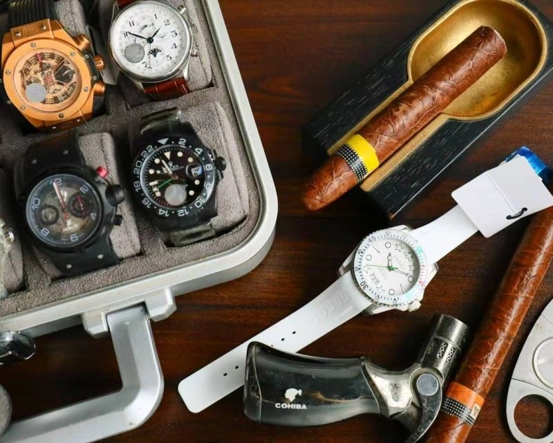 GUCCI Watches