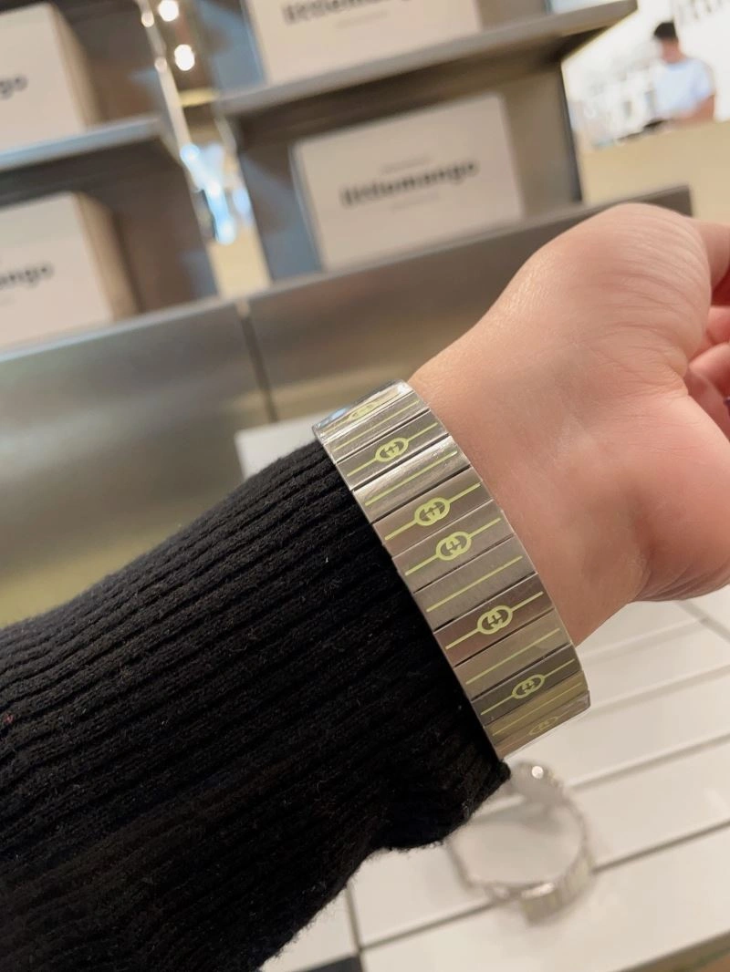 Cut-rate GUCCI Watches