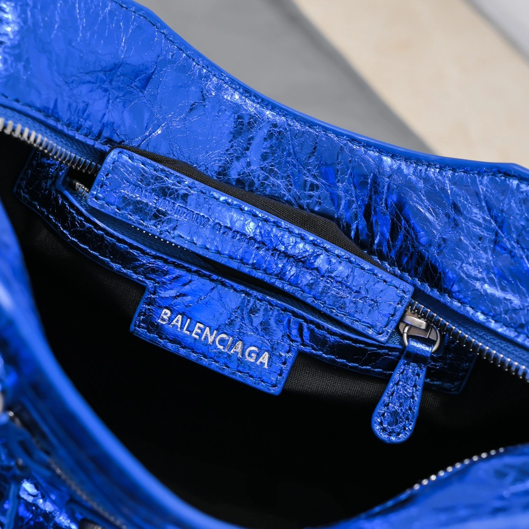 Low-cost Gemstone Blue Paris Neo Cagole Heart Mirror Motorcycle Bag