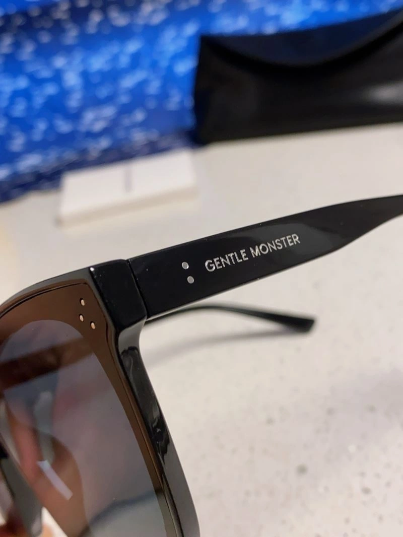 Top match Gentle Monster Sunglasses
