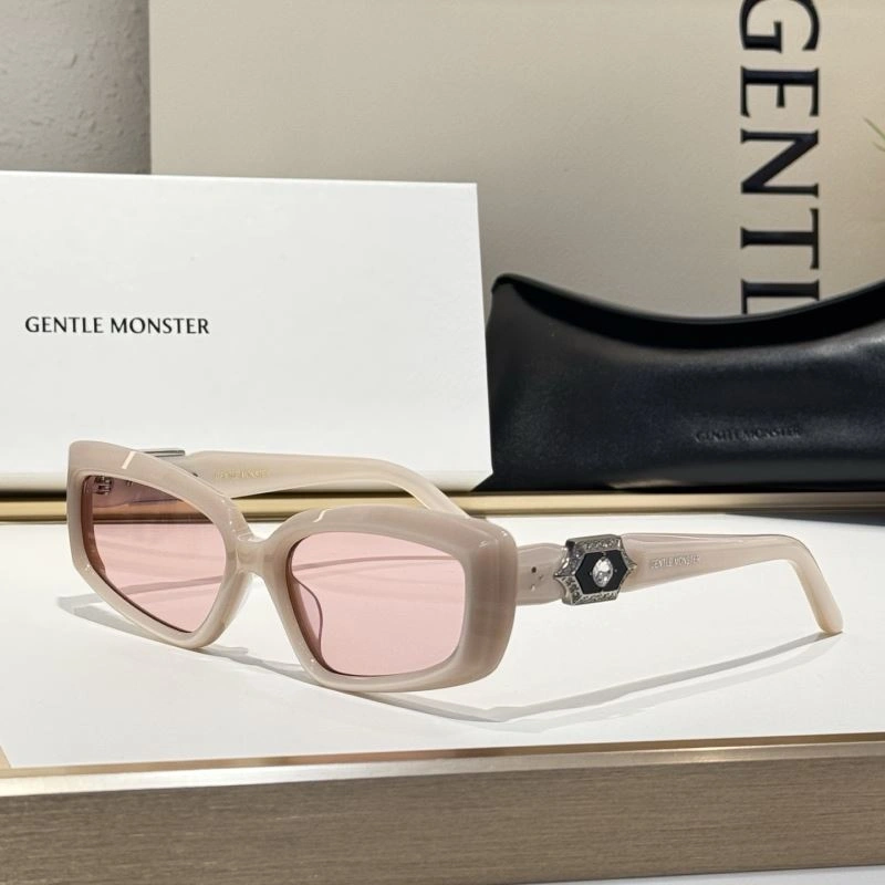Bargain Gentle Monster Sunglasses
