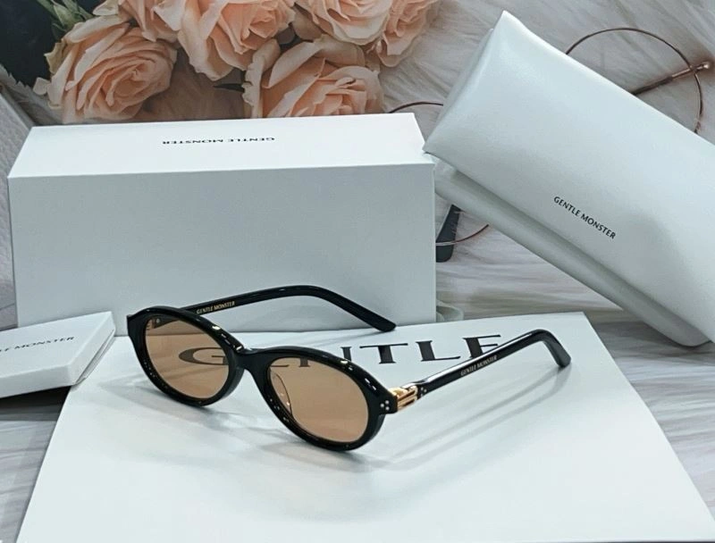 Bargain Gentle Monster Sunglasses
