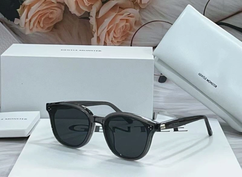 Bargain Gentle Monster Sunglasses