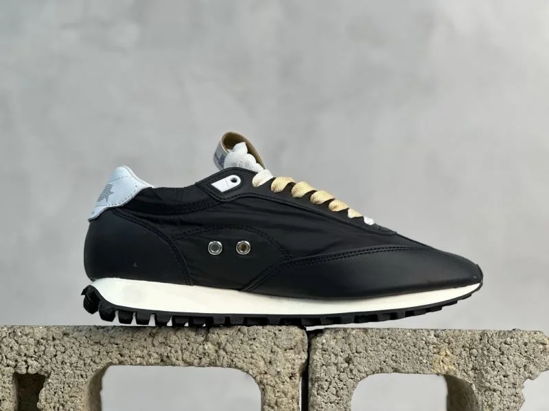 Indistinguishable Ggdb Shoes