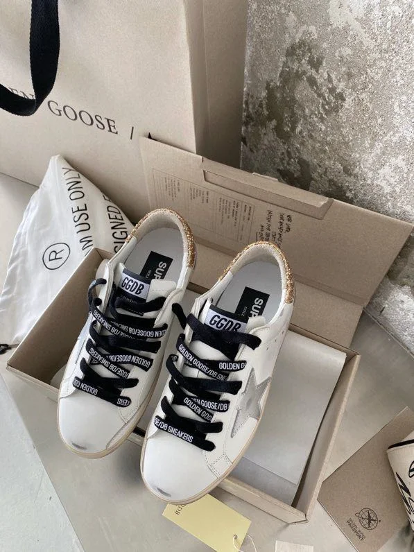 Low-cost Ggdb Shoes