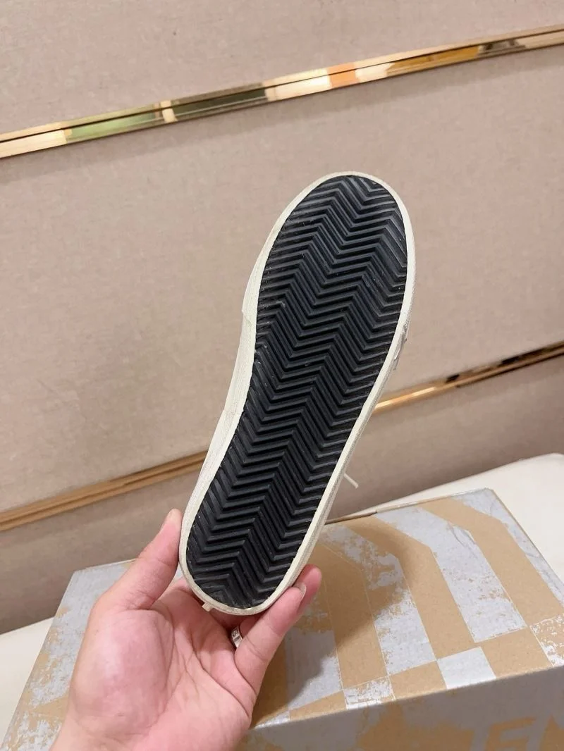 Value-priced Ggdb Shoes