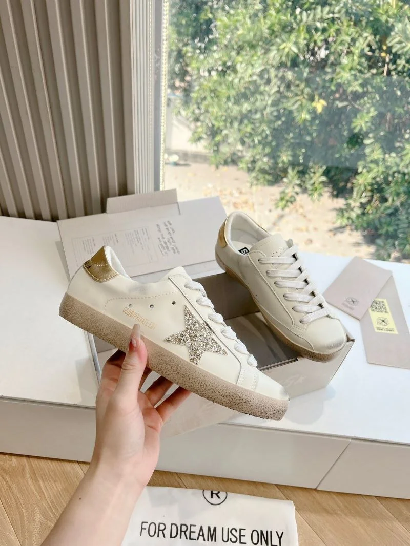 Value-priced Ggdb Shoes