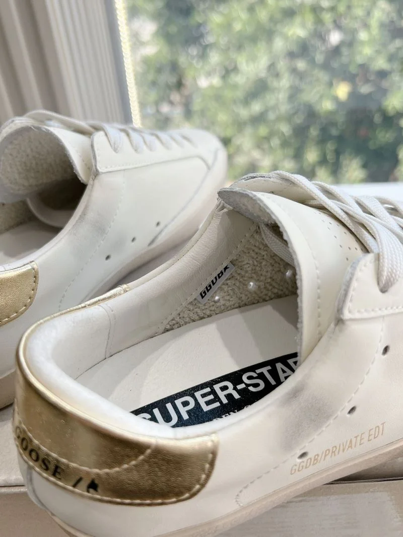 Value-priced Ggdb Shoes