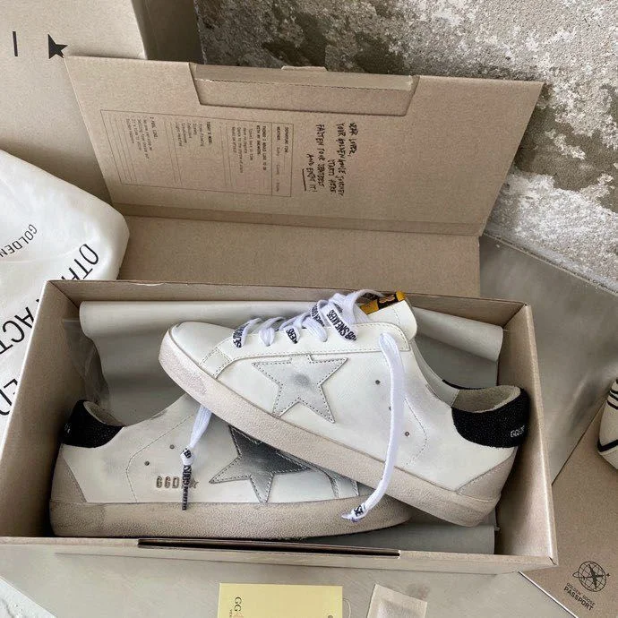 Accurate model Ggdb Shoes