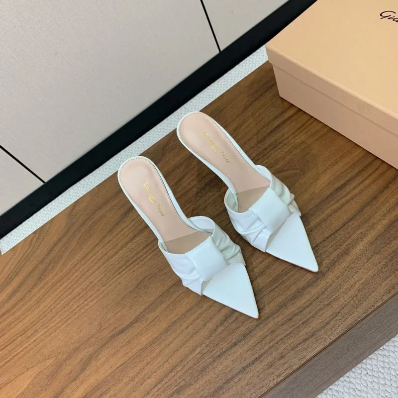 Reasonably priced Gianvito Rossi Sandals