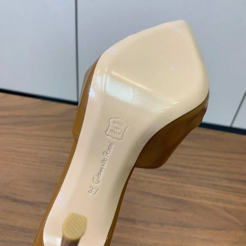 Inexpensive Gianvito Rossi Sandals