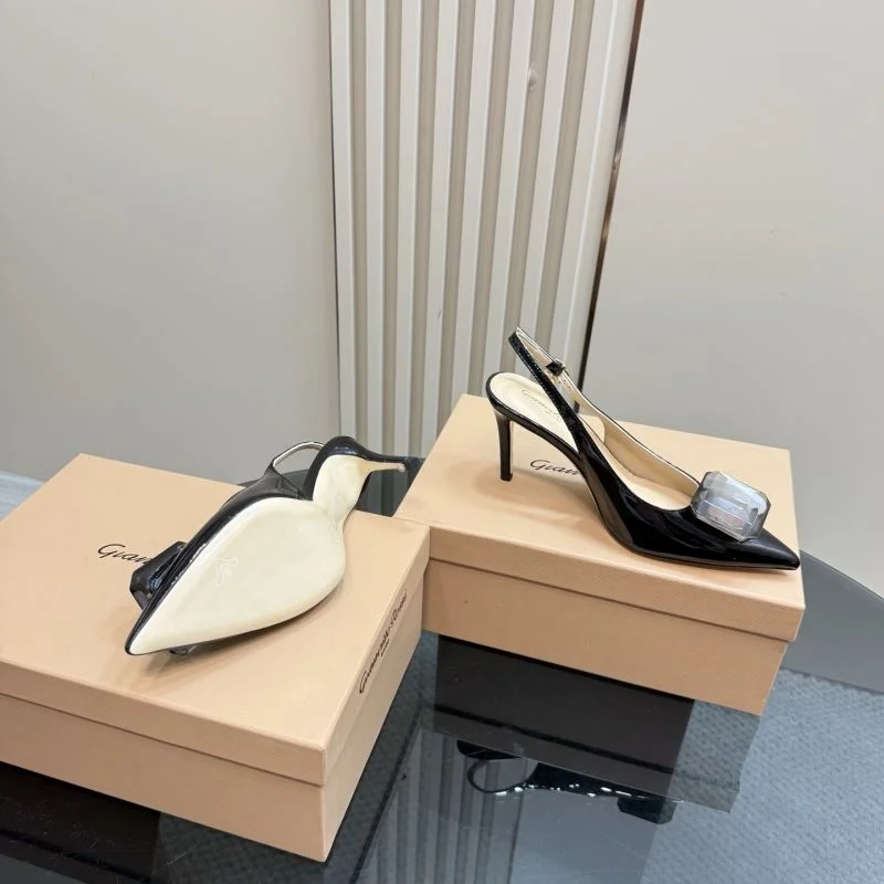 Bargain Gianvito Rossi Sandals