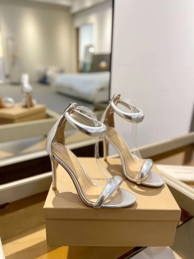 Factory-made Gianvito Rossi Sandals