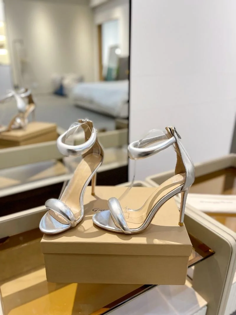 Factory-made Gianvito Rossi Sandals