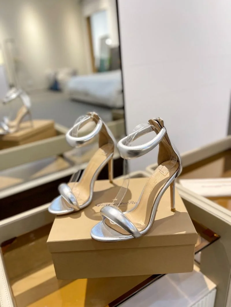 Factory-made Gianvito Rossi Sandals