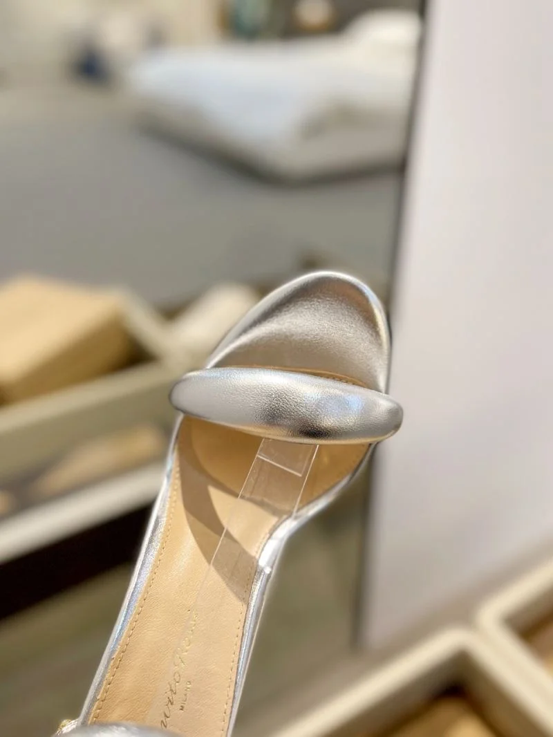 Factory-made Gianvito Rossi Sandals