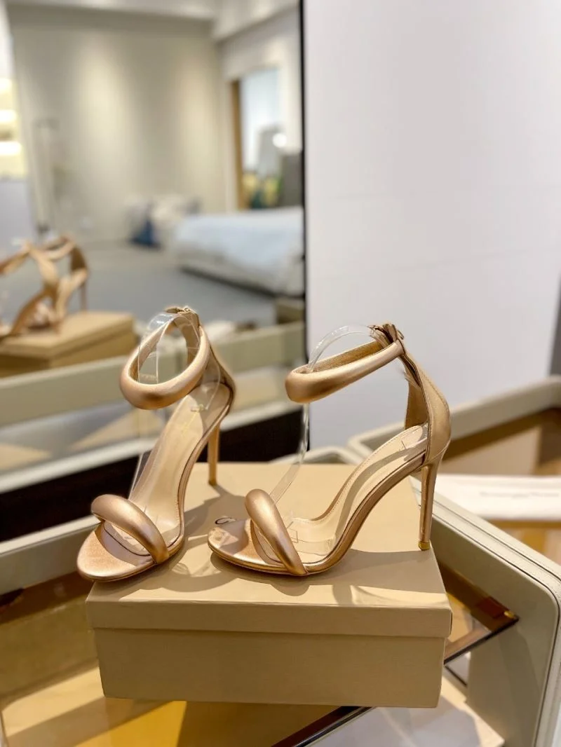 High fidelity Gianvito Rossi Sandals