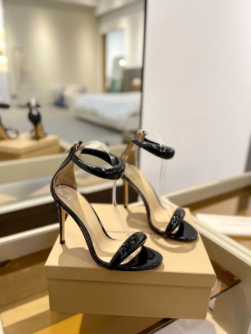 Top match Gianvito Rossi Sandals