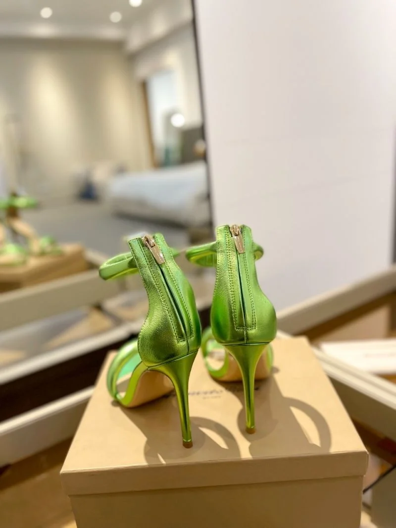 Reasonably priced Gianvito Rossi Sandals