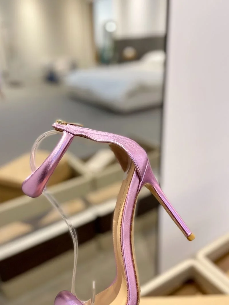 High accuracy Gianvito Rossi Sandals