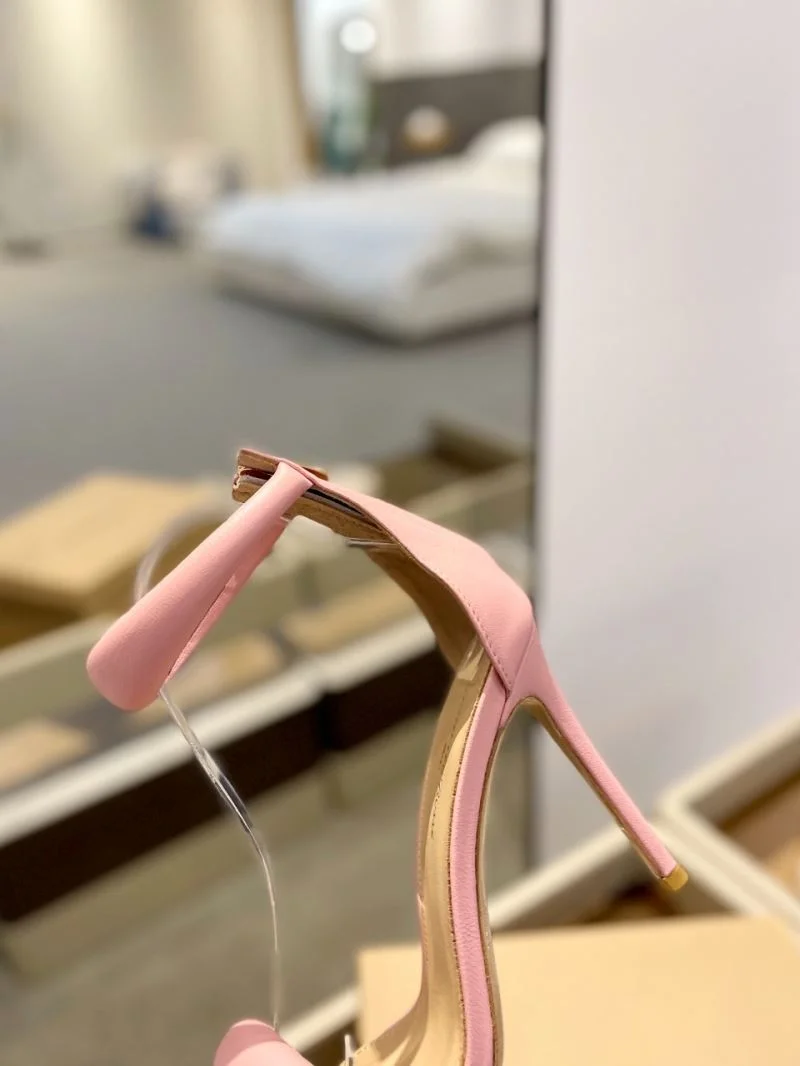 High accuracy Gianvito Rossi Sandals