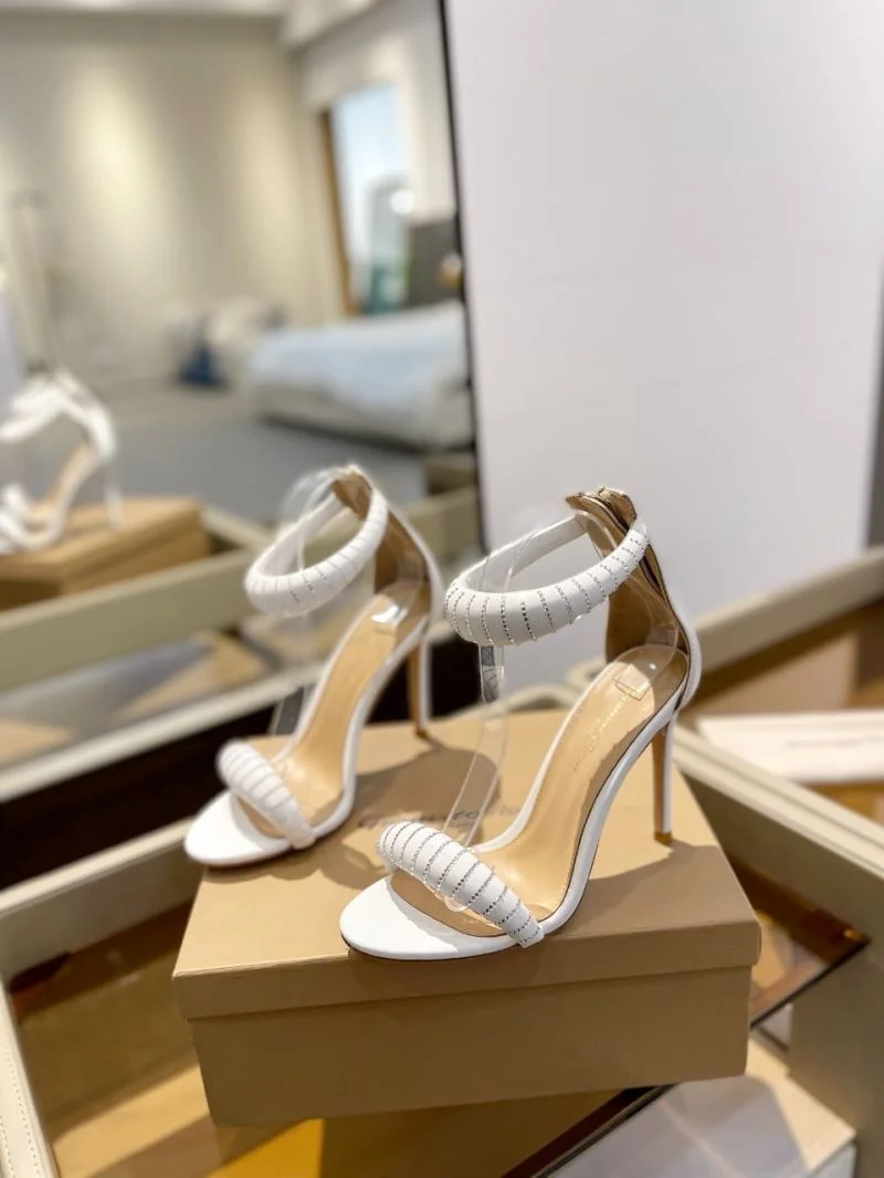 Affordable Gianvito Rossi Sandals