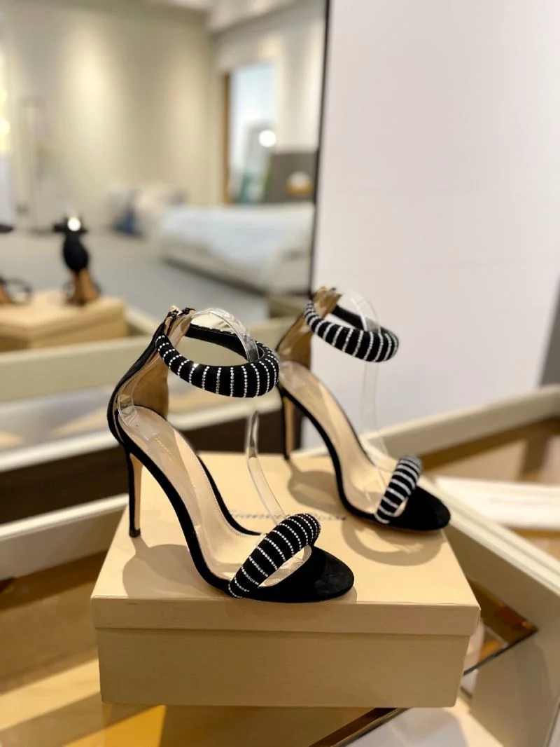 Exact replica Gianvito Rossi Sandals