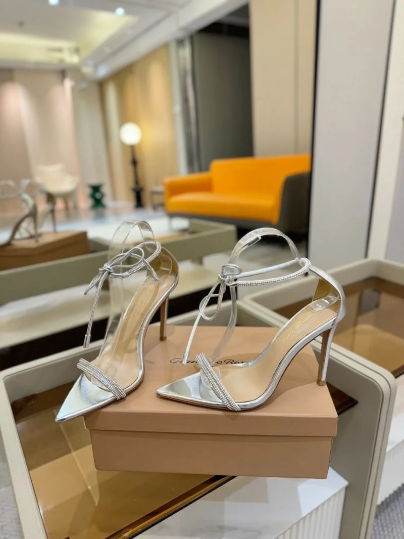 Real Gianvito Rossi Sandals