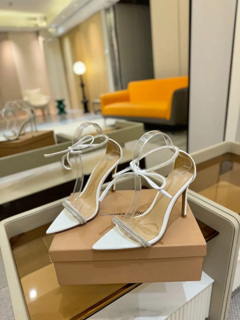 Discounted Gianvito Rossi Sandals