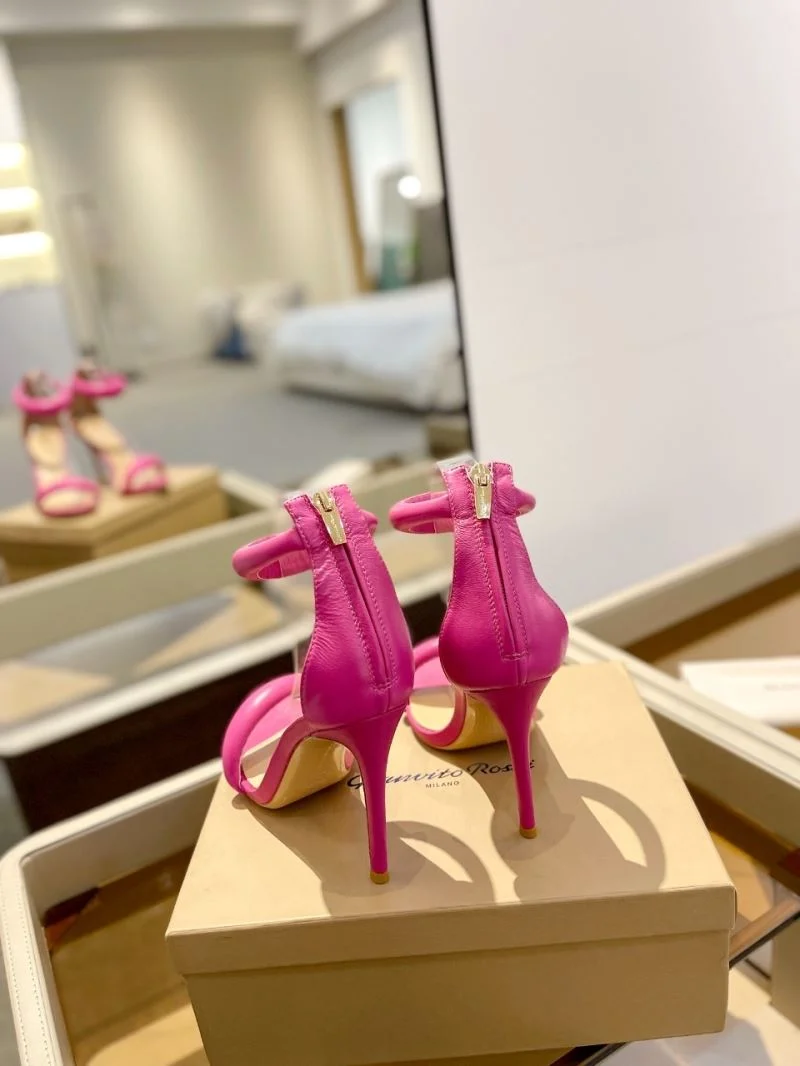 High accuracy Gianvito Rossi Sandals
