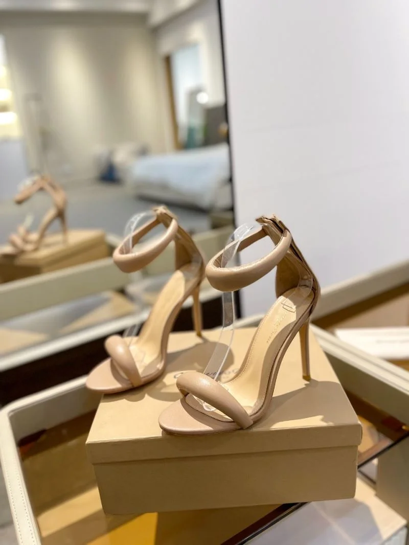 Inexpensive Gianvito Rossi Sandals